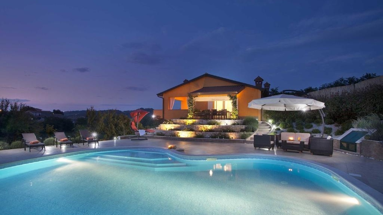Villa Diora in Karojba, central Istria – Villas Holiday